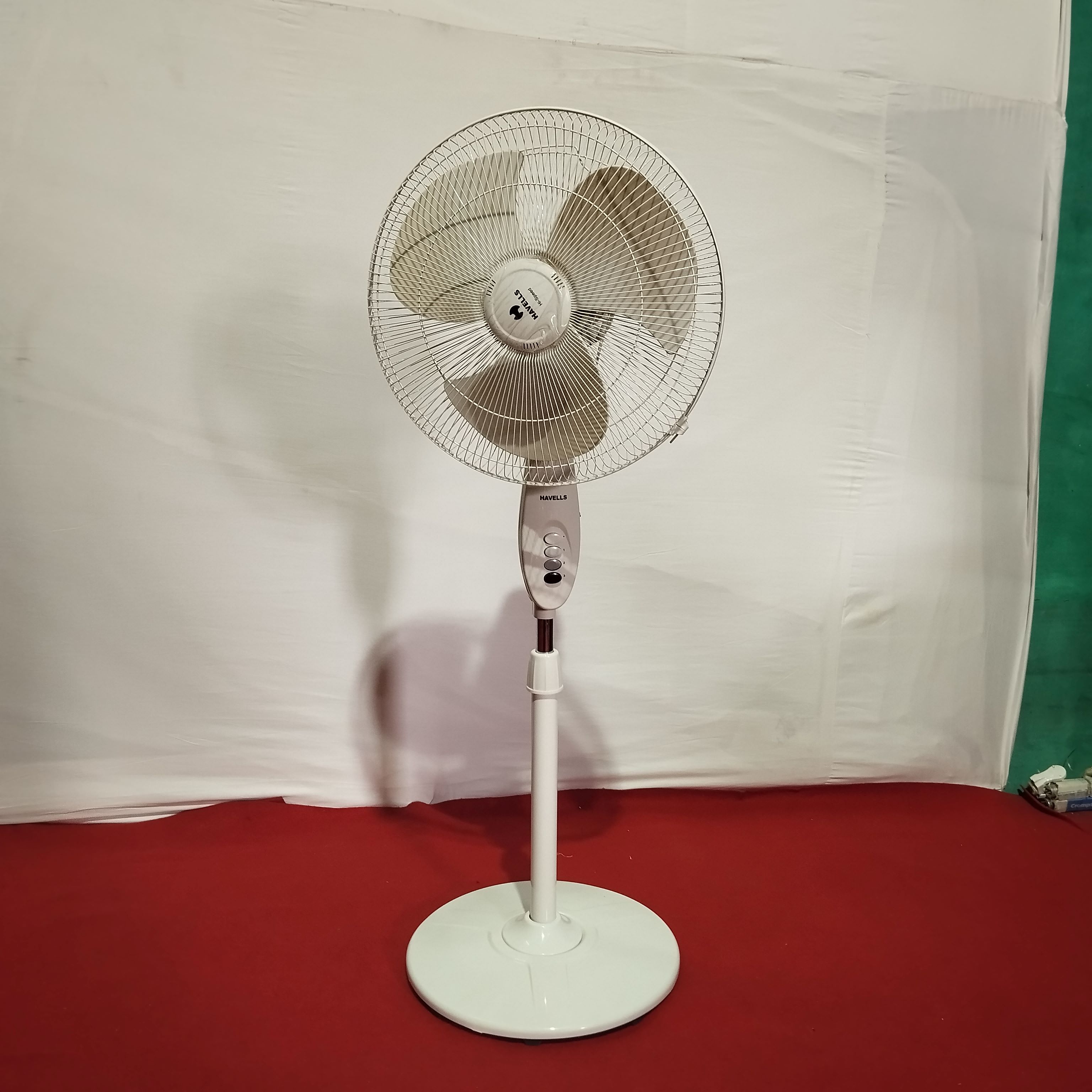 Rent Silent Pedestrian Fan | Extendable up to 16 Inches | eRentals